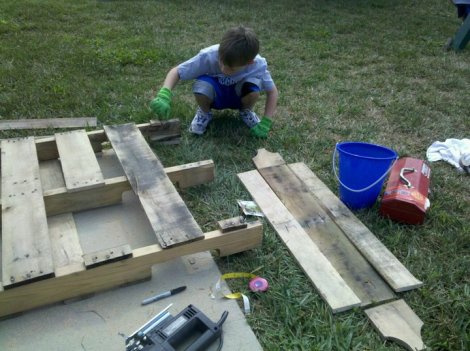 {DIYing} a pottery barn-style herb trough | CampClem