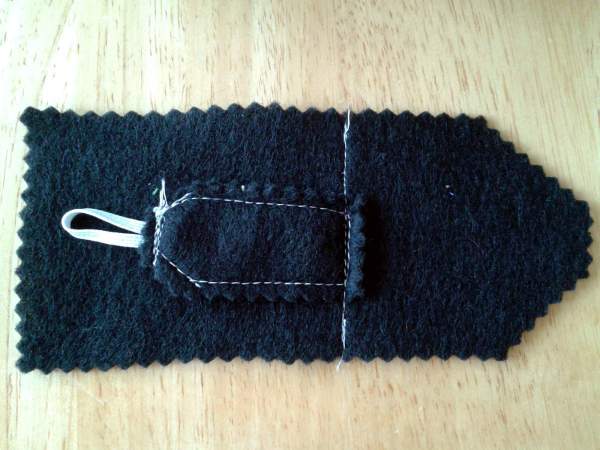 DIY Fast & Simple Felt Pouch Tutorial | CampClem