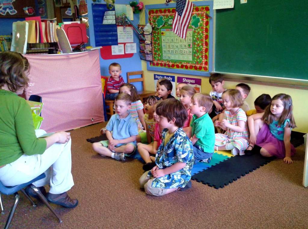 How To Get A Big Group Of Little Kids To All.Just.Sit.Down. | CampClem