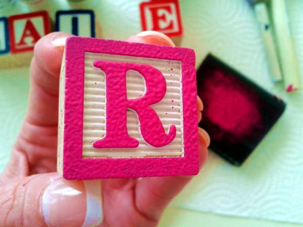 Quick, Easy, Custom Color Chalkboard Alphabet Blocks | CampClem