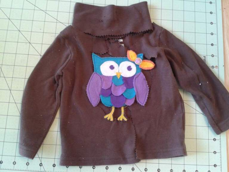 Easy! {make a beloved outgrown shirt new again} | CampClem